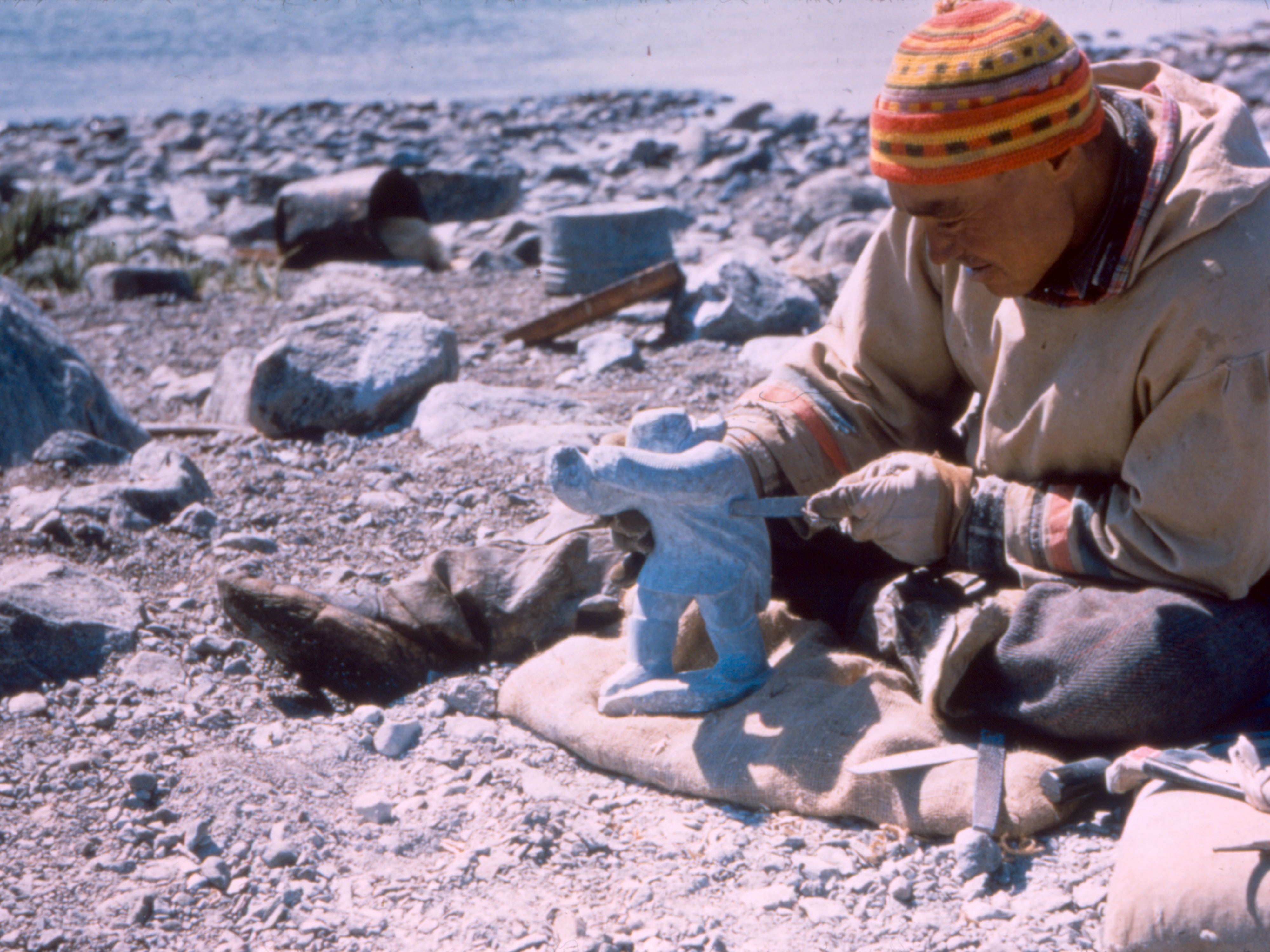 Art Nunavik - Inuit Art Wholesaler